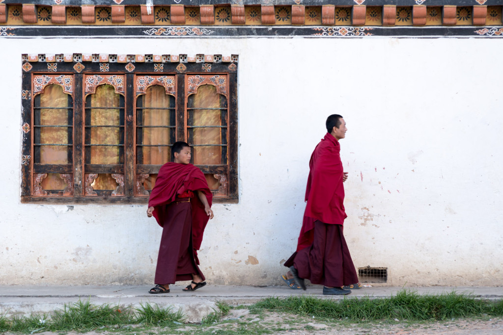 BHUTAN – MONKS AND MONASTERIES - think orange